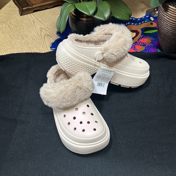 CROCS | Shoes | Crocs Stomp Faux Furlined Clog | Poshmark